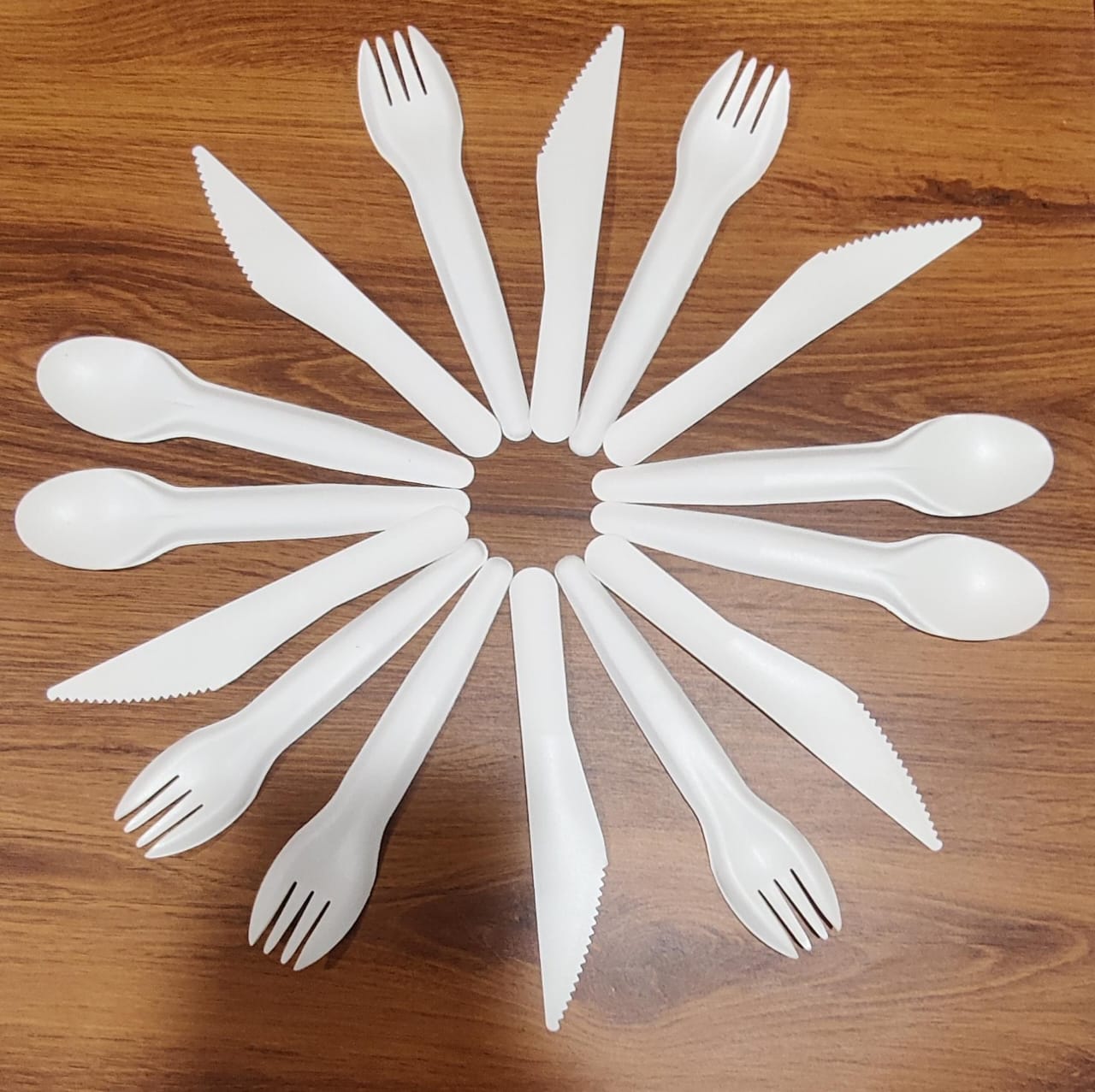 Get High Quality Paper Cutlery With Polygon Papertech